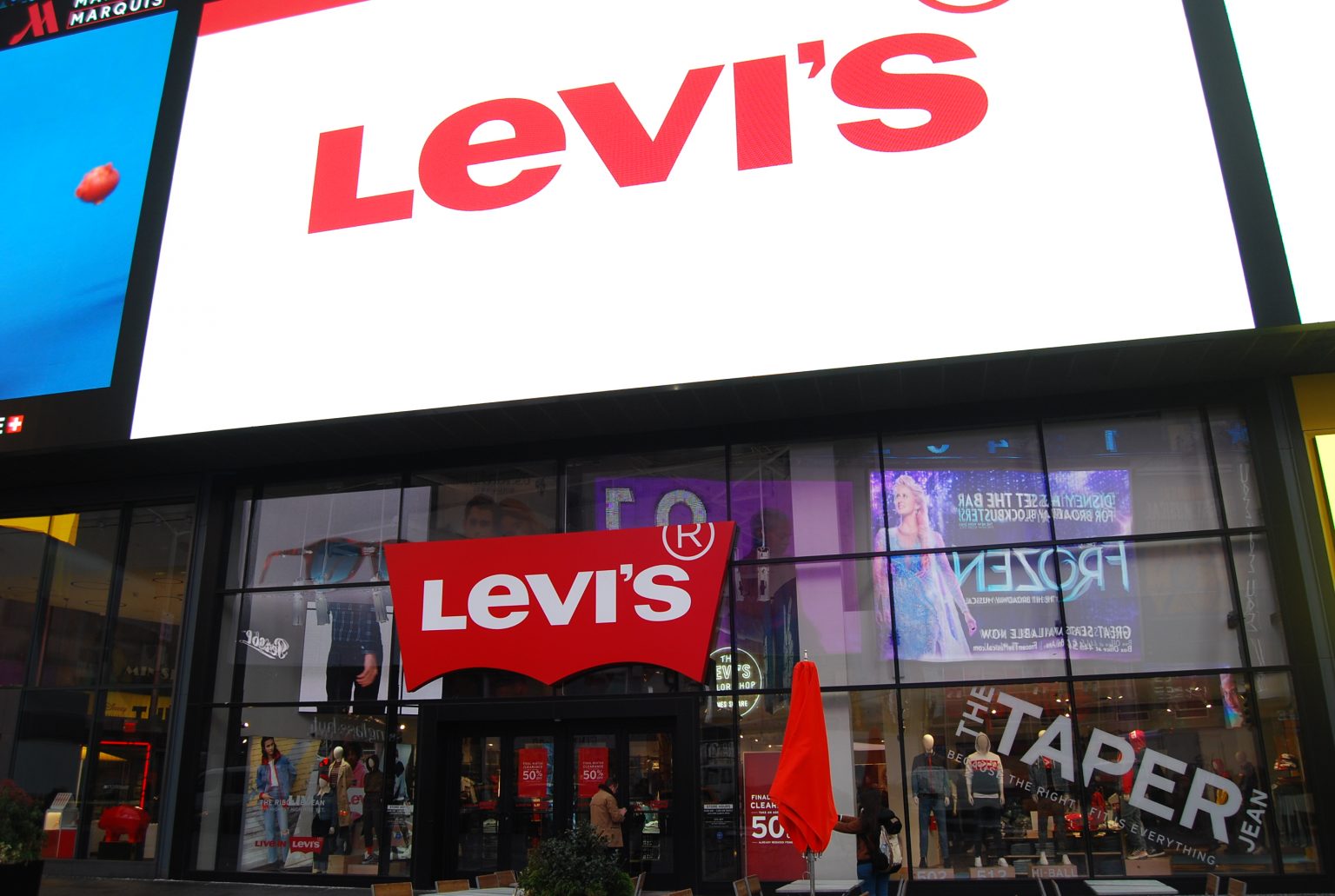 Levi's: inovação e autenticidade da marca - Blog Ideiamais